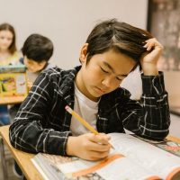 ADHD Symptoms - What does it look like in children and adults?